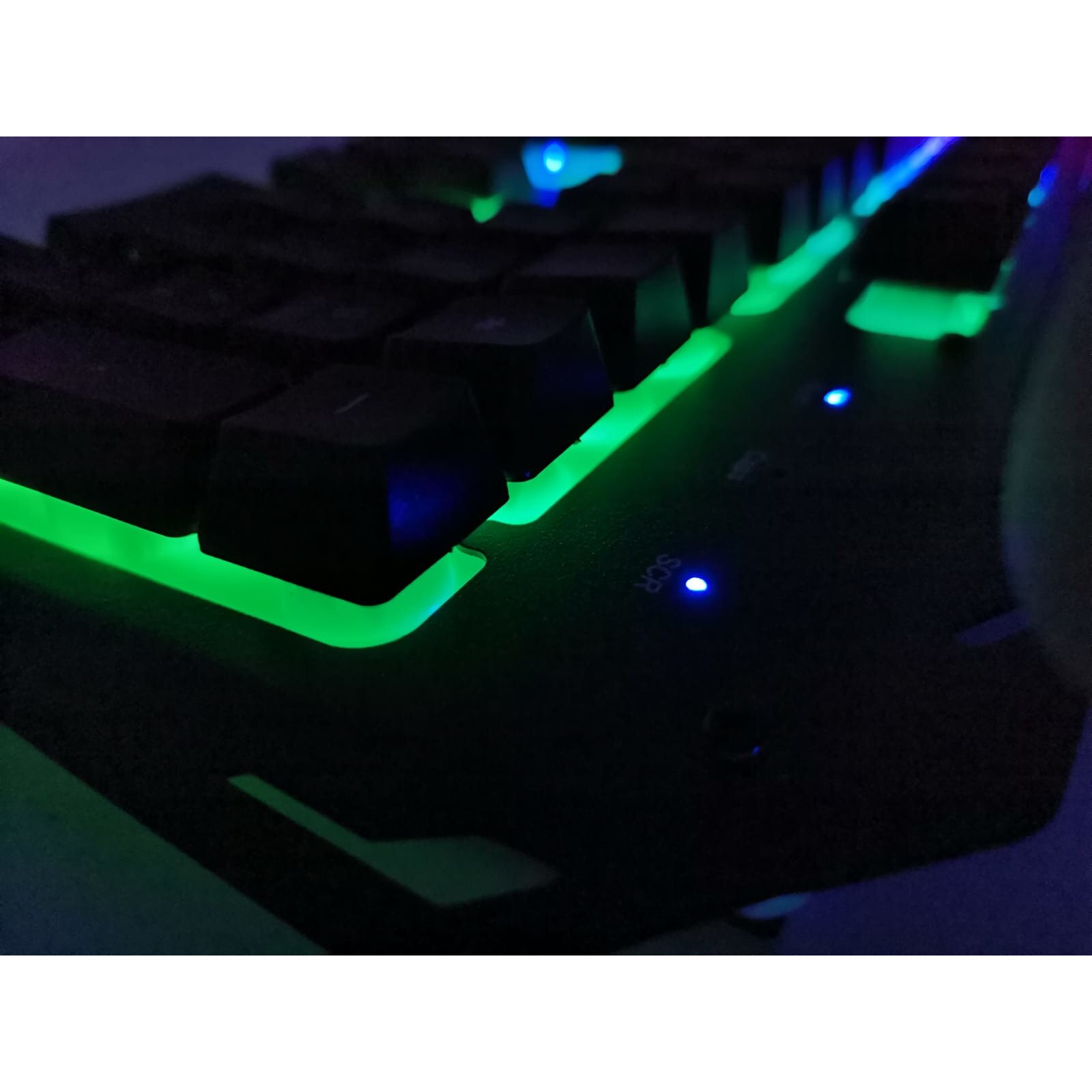 Tastatura gaming metalica iluminata, LED multicolor semi mecanica X800 ...