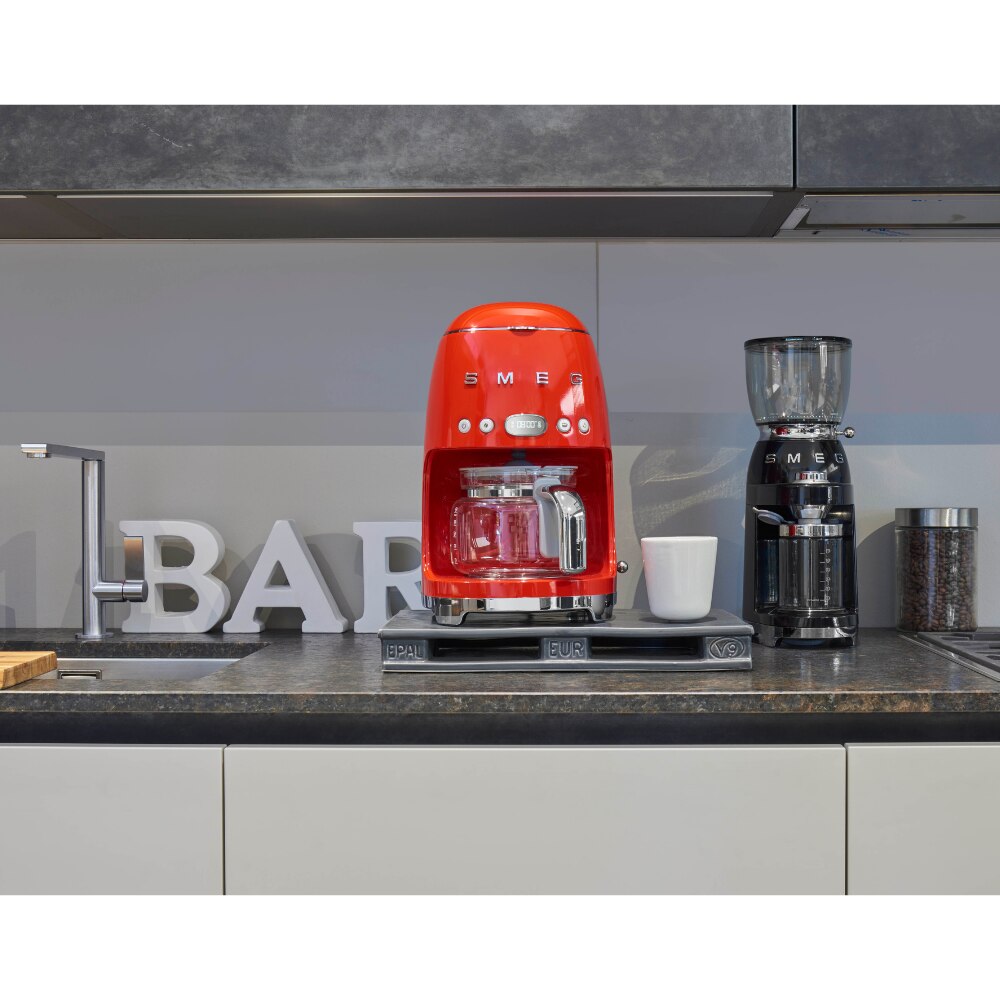 Кафемелачка SMEG CGF01BLEU, Мощност 150 W, Капацитет 130 грама, Черна ...