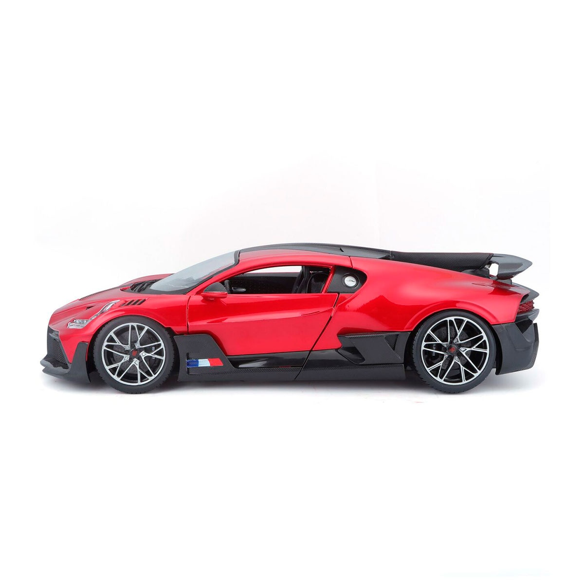 Macheta auto Bburago, Bugatti Divo, scara 1:18, rosu metalic - eMAG.ro