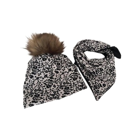 Set caciula cu mot si esarfa animal print - eMAG.ro