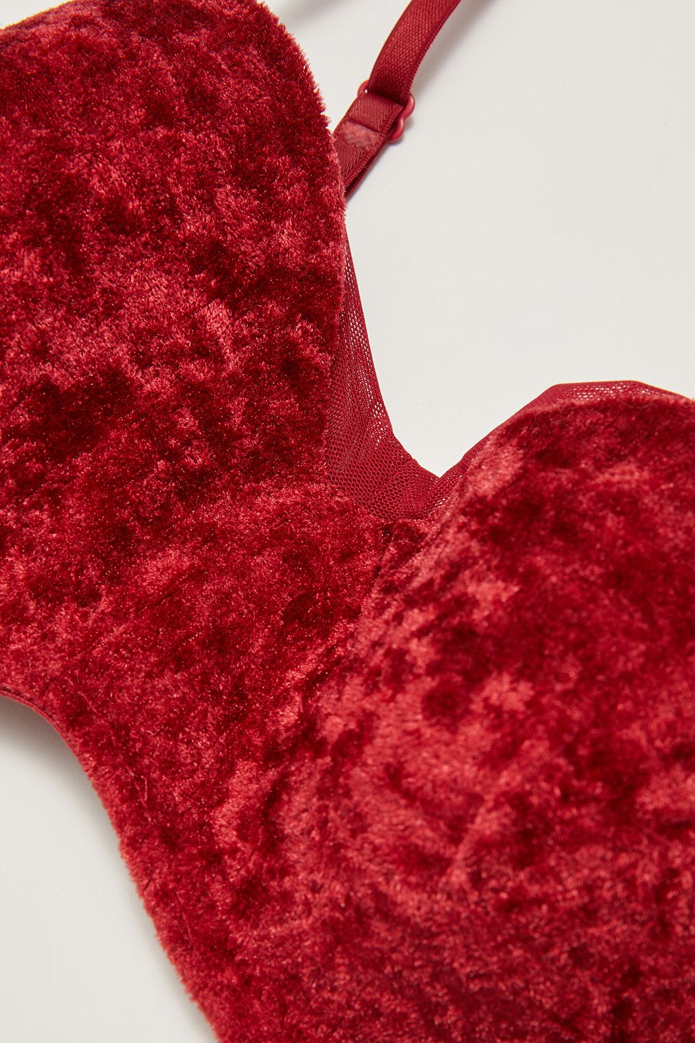 LC WAIKIKI, Sutien balconette de catifea, Rosu inchis, 85C - eMAG.ro