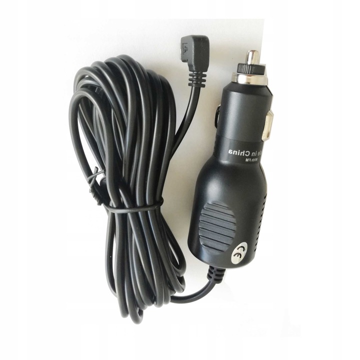 Incarcator auto universal pentru camera video auto DVR si navigatie GPS ...