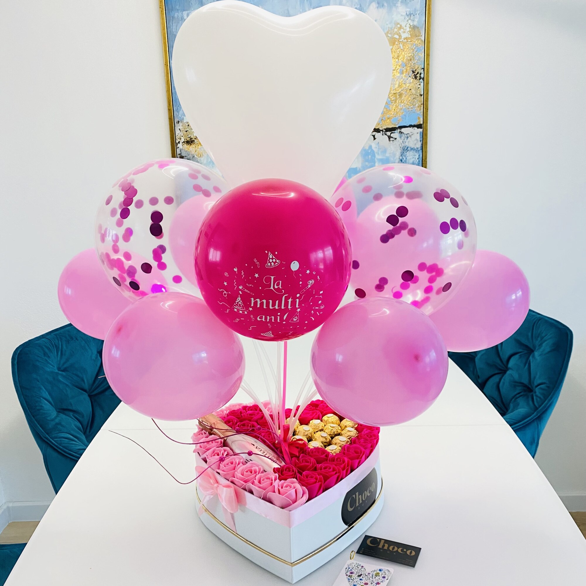 Подаръчна кутия Chocobox, С шампанско Bottega, Ferrero Rocher и балони ...