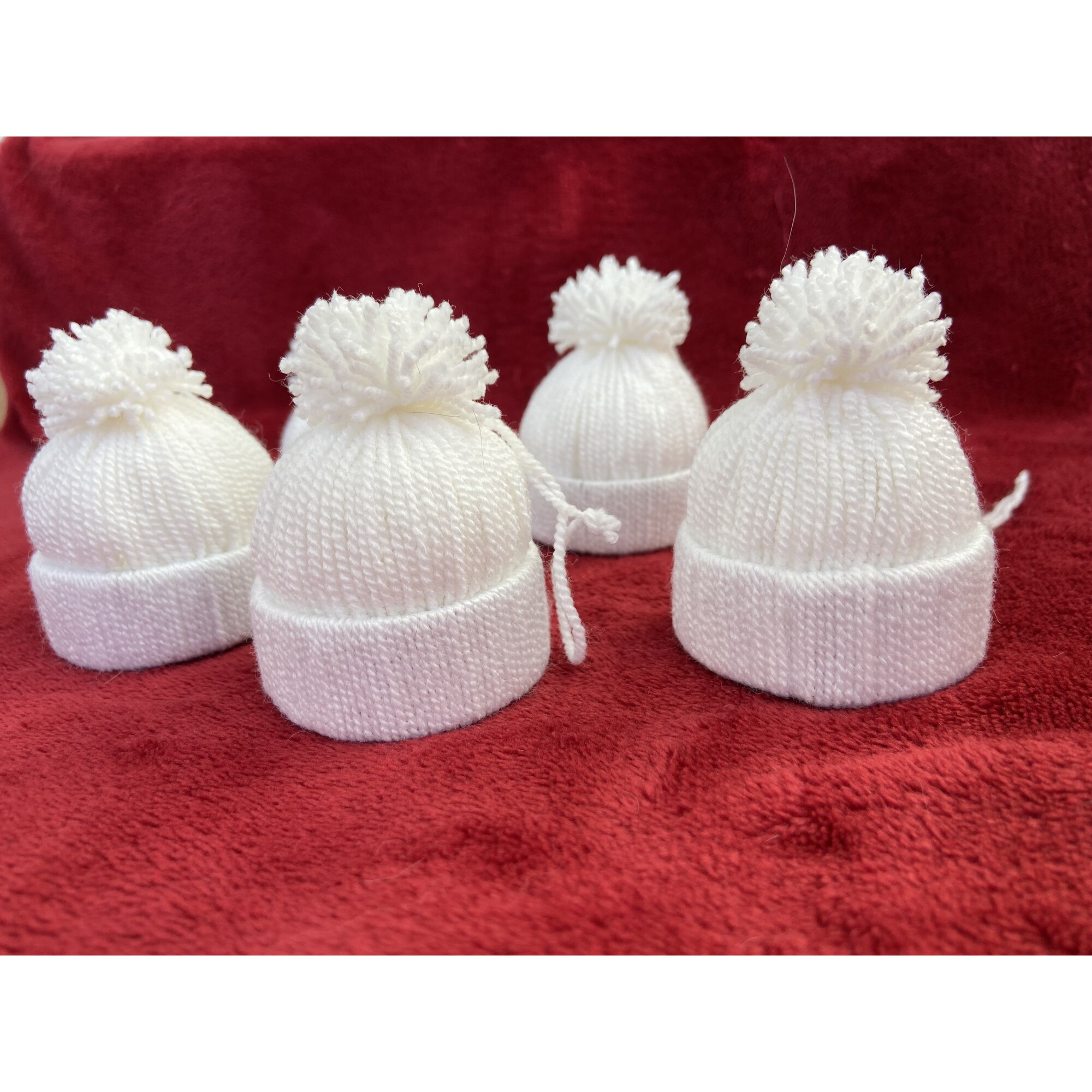 Set 5 Caciulite Handmade Albe Diametru 5cm, H 7 cm - eMAG.ro
