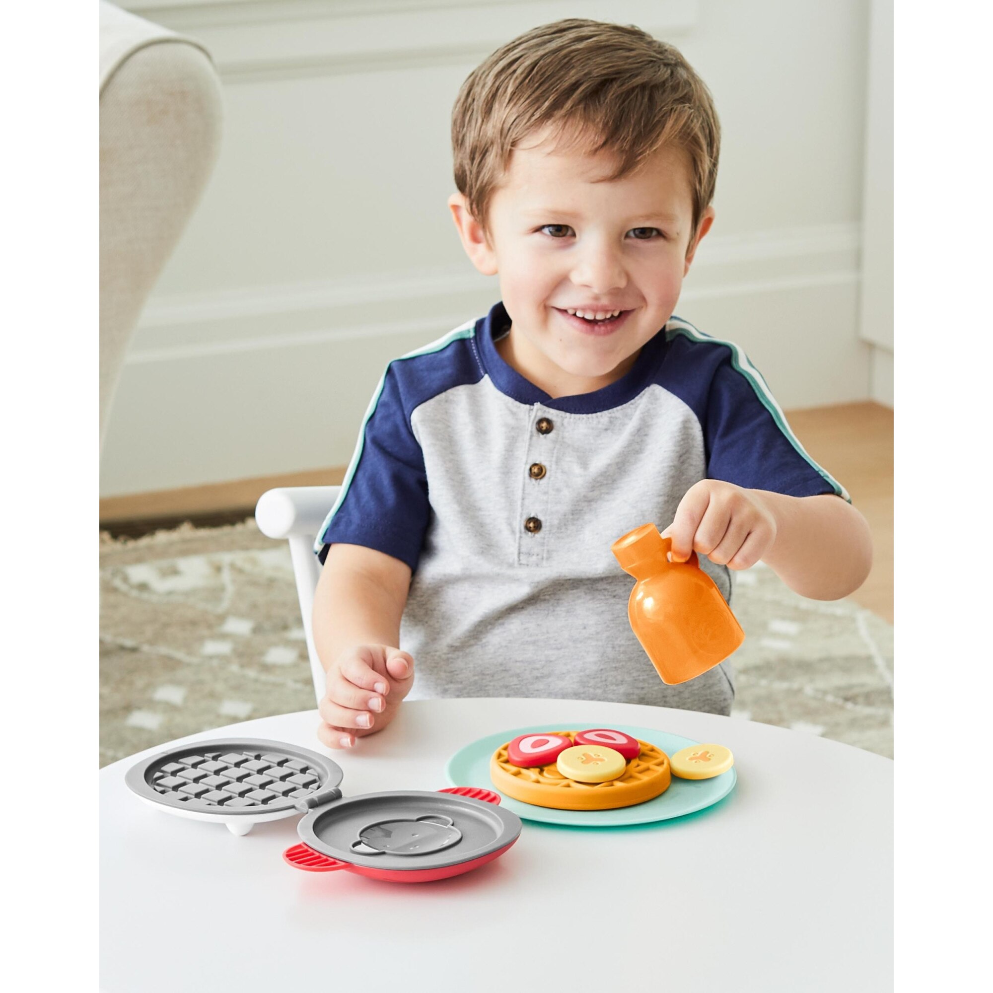Set pentru bucatarie vafe Waffle y Fun, Skip Hop - eMAG.ro