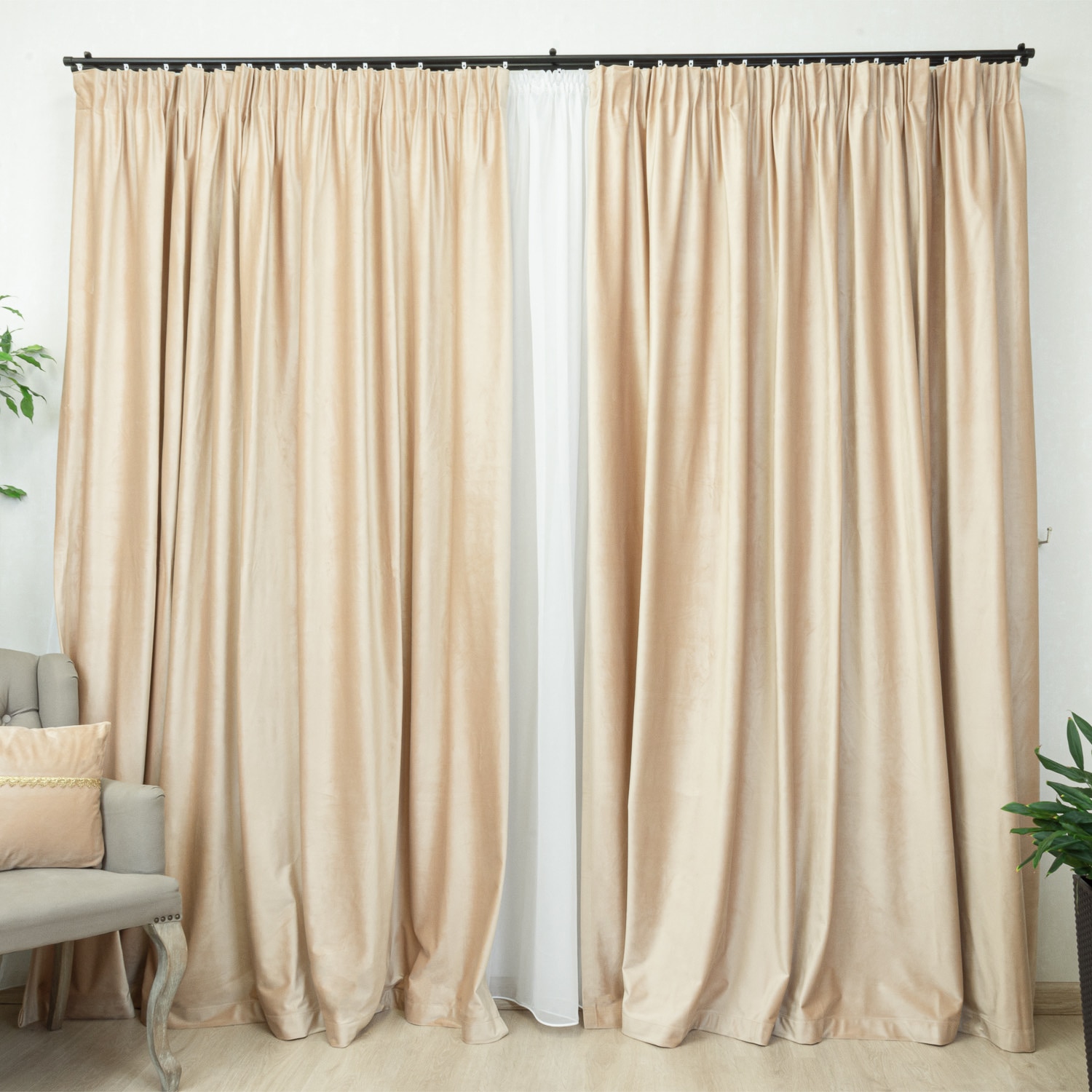 Set 2 draperii Hiko COMFY catifea crem 2x300x245cm, cu rejansa - eMAG.ro