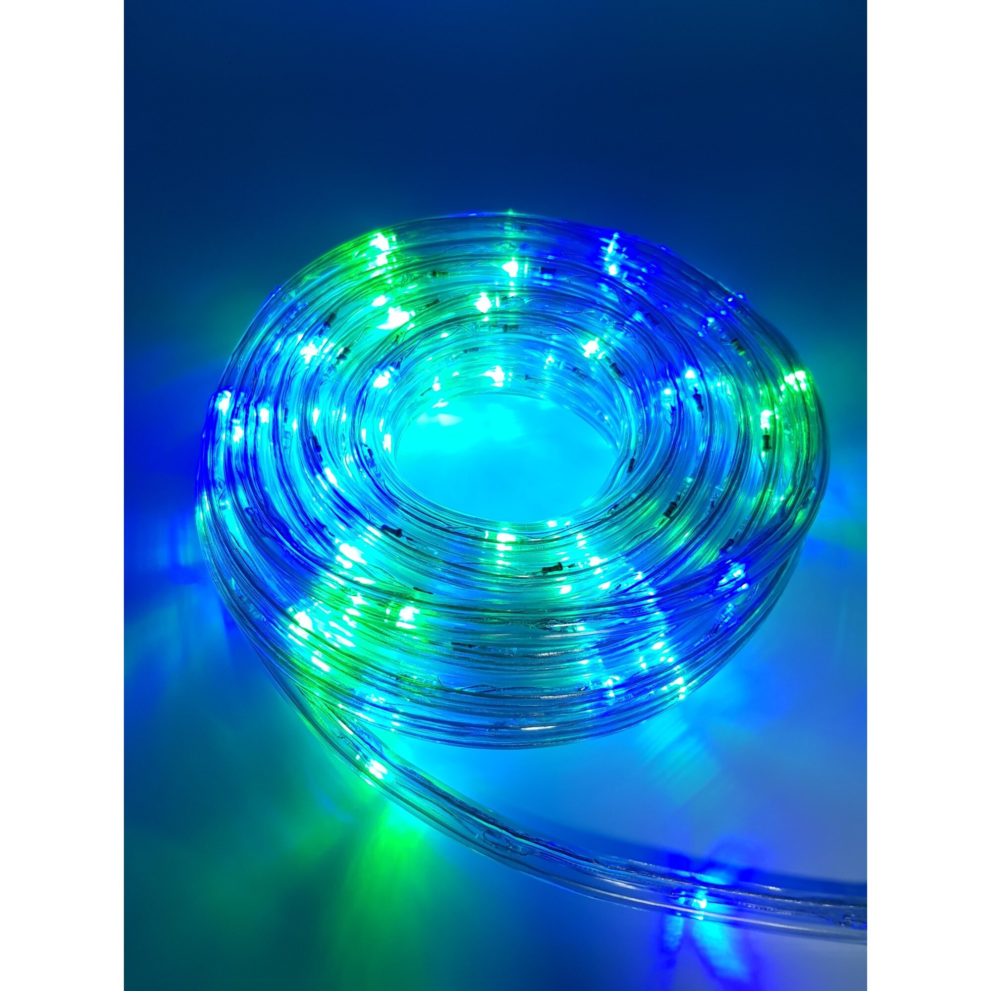 Furtun 8 m cu leduri multicolor Deliny®, pentru exterior, LED - eMAG.ro