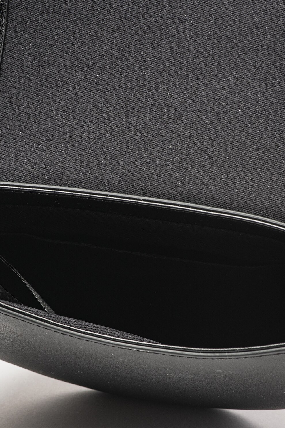 Ted Baker, Geanta crossbody de piele Amelina, Negru - eMAG.ro