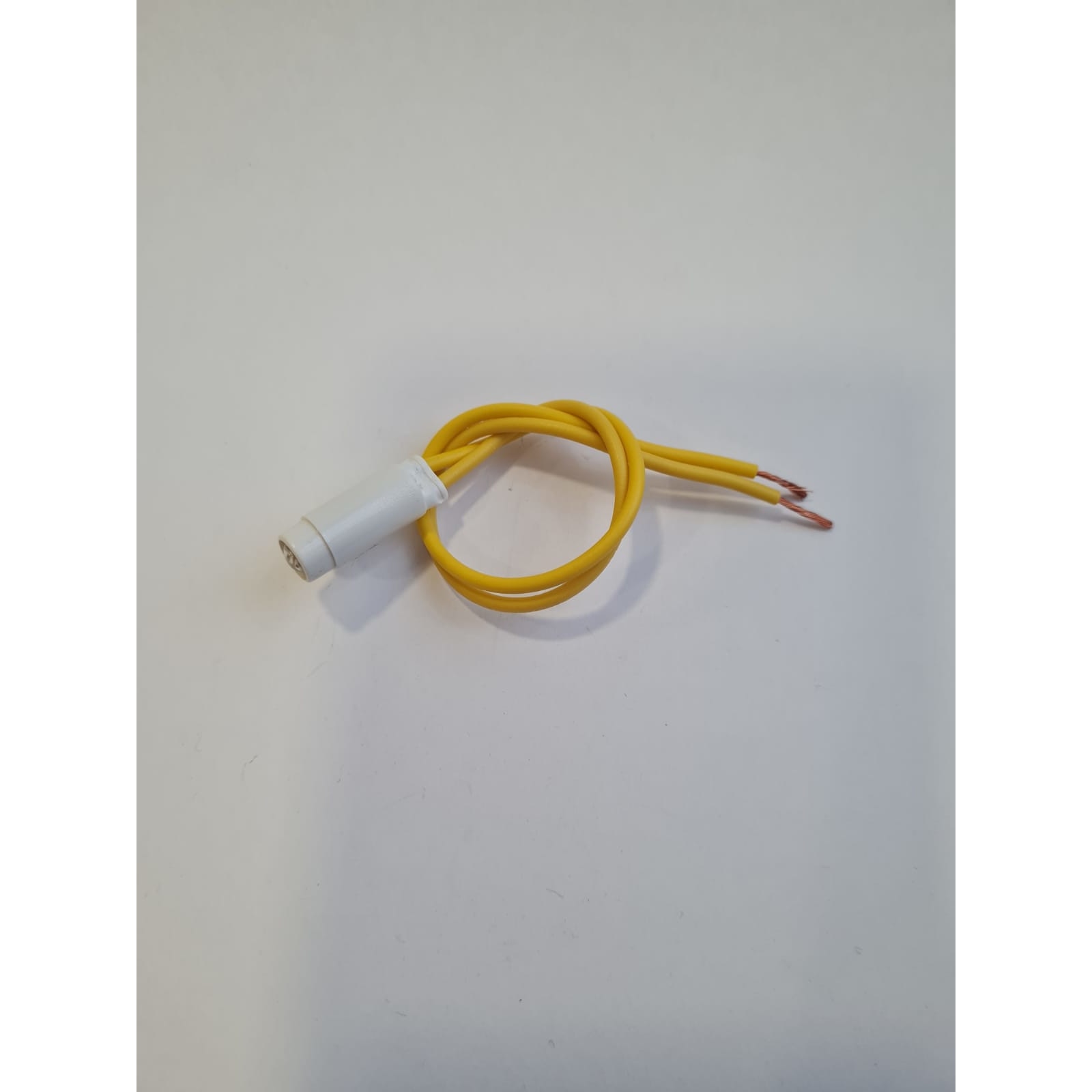 Led, Vimar, Portocaliu, 110-250V, 0.5W, Plana, 00936.250.A - eMAG.ro