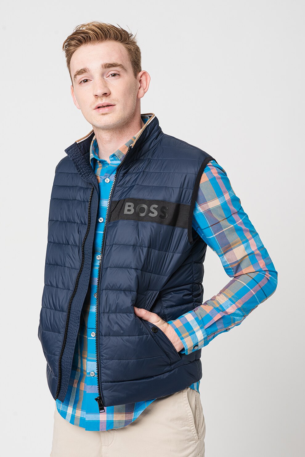 BOSS, Vesta impermeabila cu vatelina si model matlasat Darolan ...
