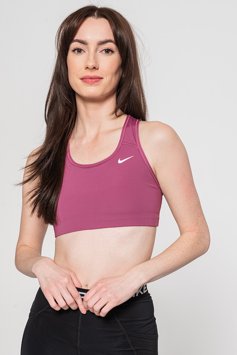 Nike, Bustiera cu suport mediu si decupaj racerback pentru fitness ...