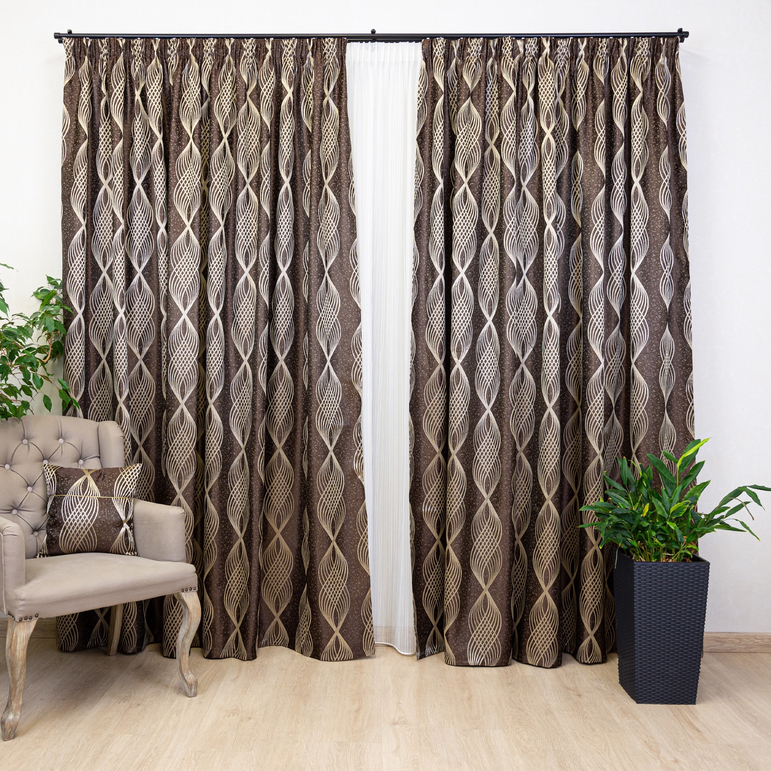 Set 2 draperii Hiko ROYAL SHAPE maro 2x140x245cm, cu rejansa - eMAG.ro