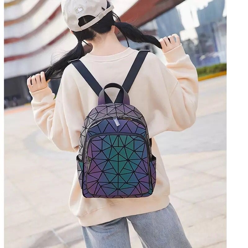 Ilsedo IL-8554 Геометрична и светеща дамска раница от екологична кожа ...