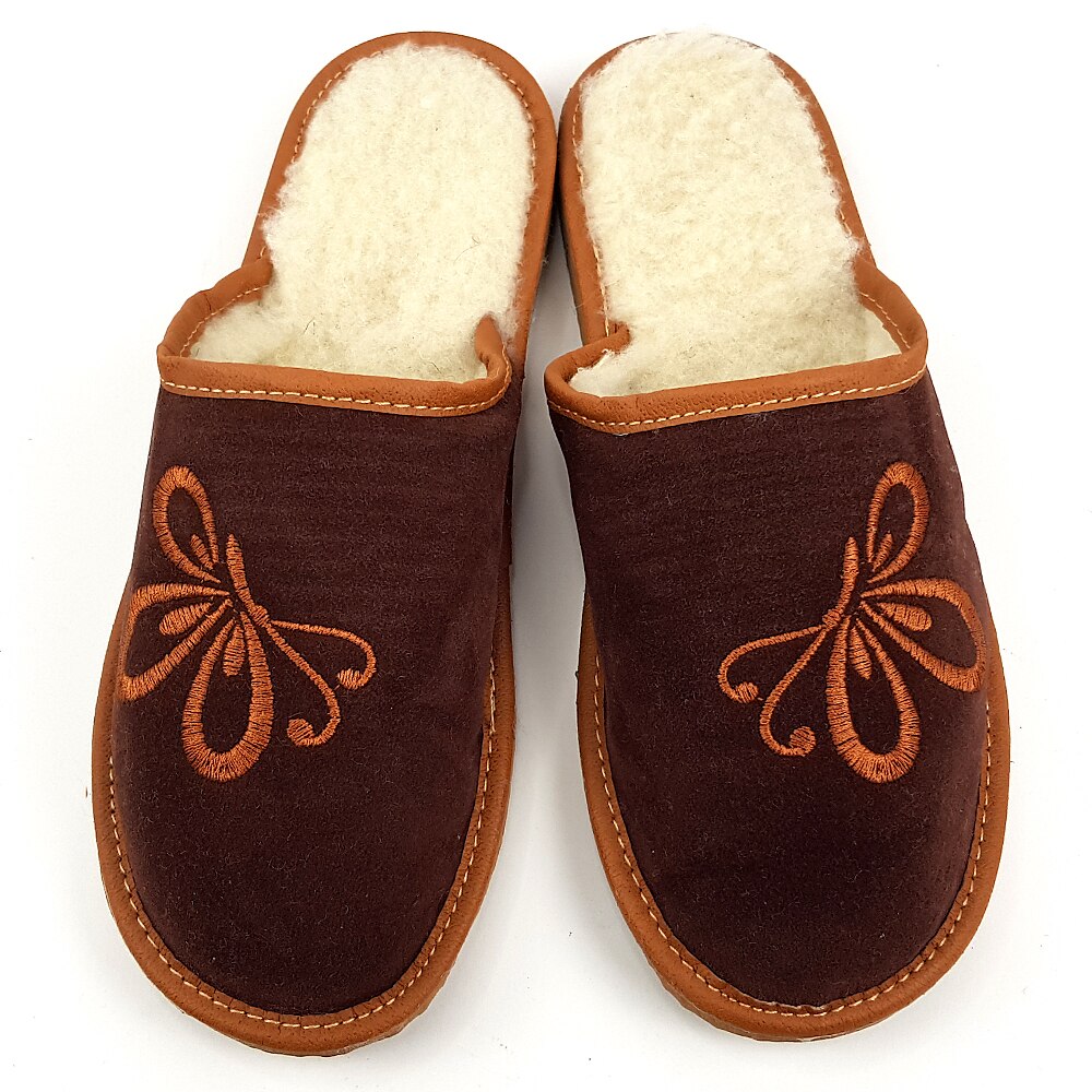 Slapi Dama, Model 'Free Butterfly', Imblaniti cu Lana, Culoare Maro ...