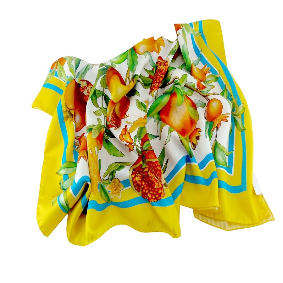 Batic din matase Juicy, galben/alb, 90 cm x 90 cm - eMAG.ro