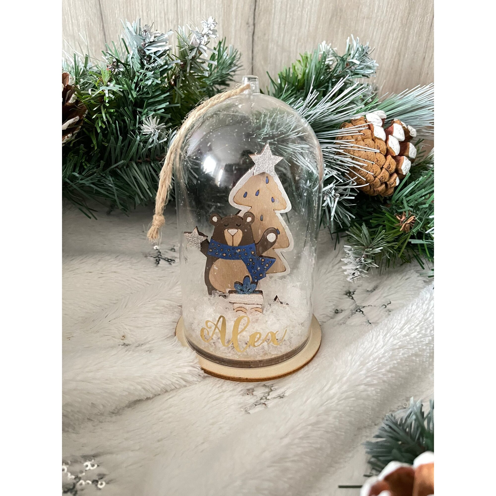 Cupola din plastic transparenta, personalizata cu nume, zapada ...