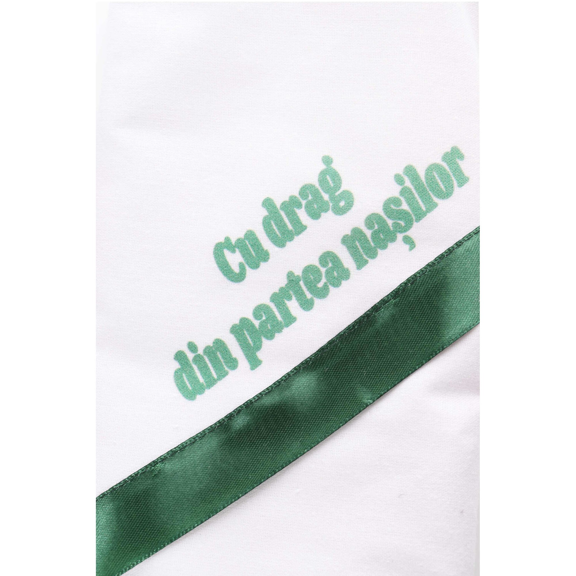 Trusou botez cu Bebe Sef, alb-verde, mesaj „Cu drag din partea nasilor ...