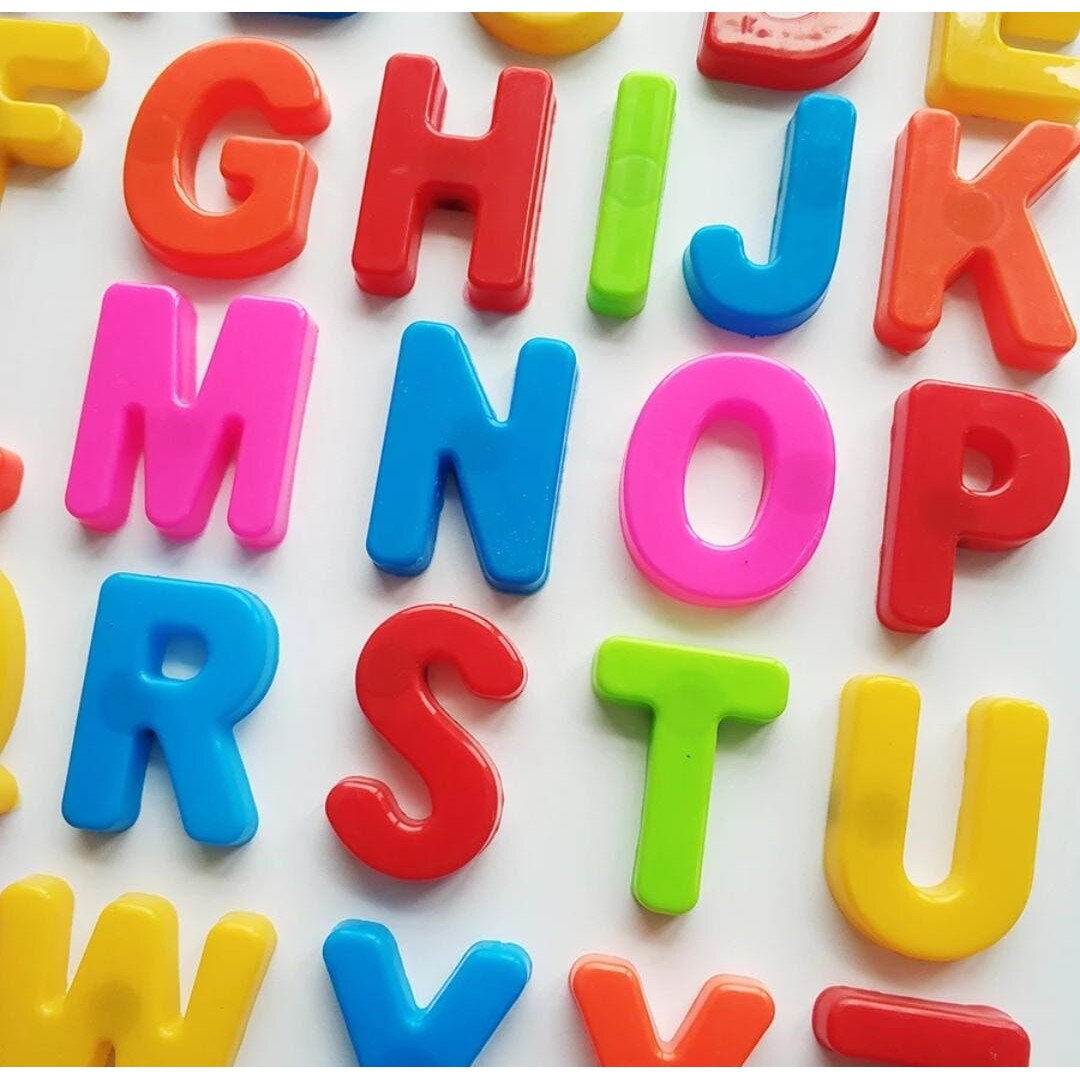 Set 52 de Piese Litere si Numere Magnetice Ideale pentru Tabla ...