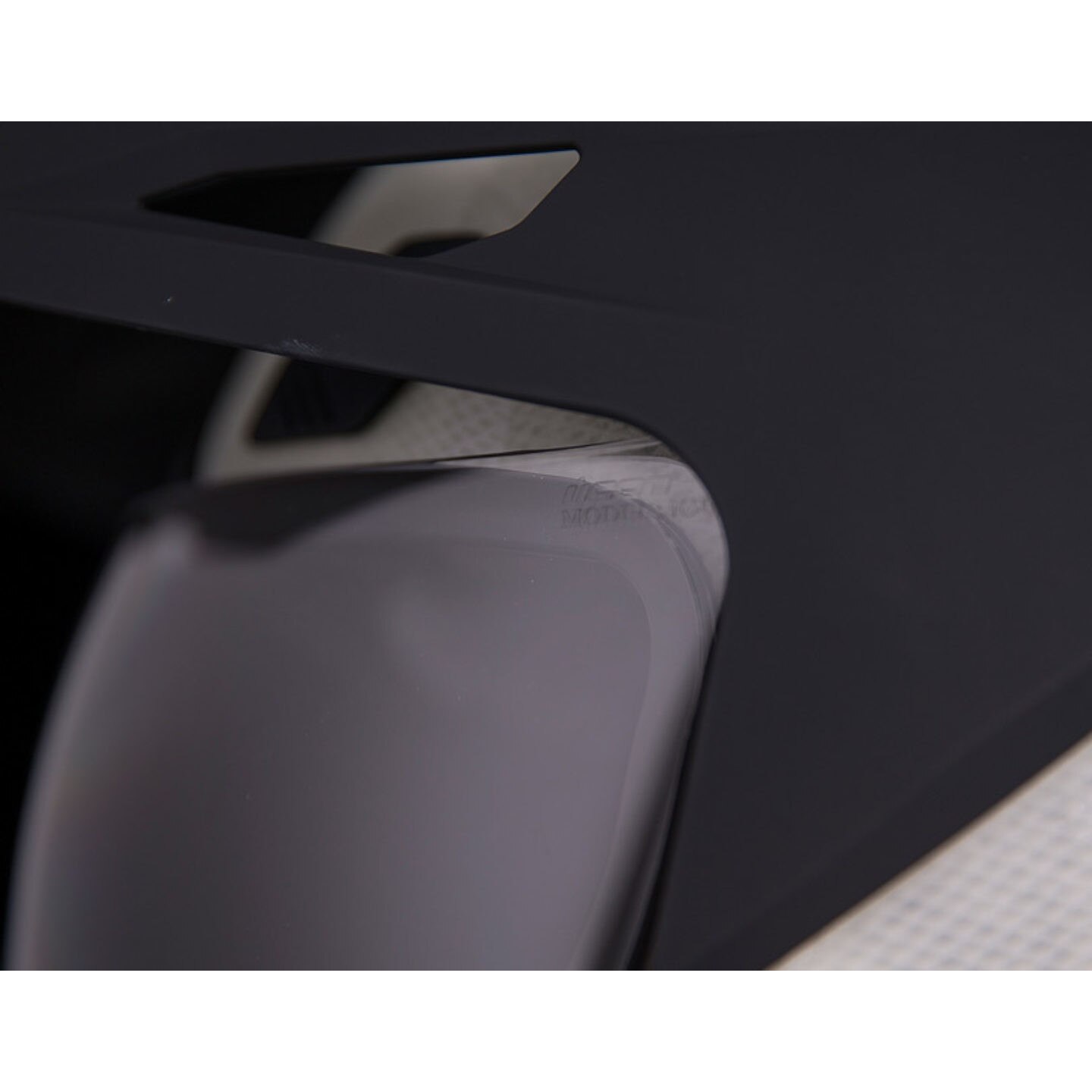 Motoros sisak Icon Variant Pro Construct, fehér, M - eMAG.hu