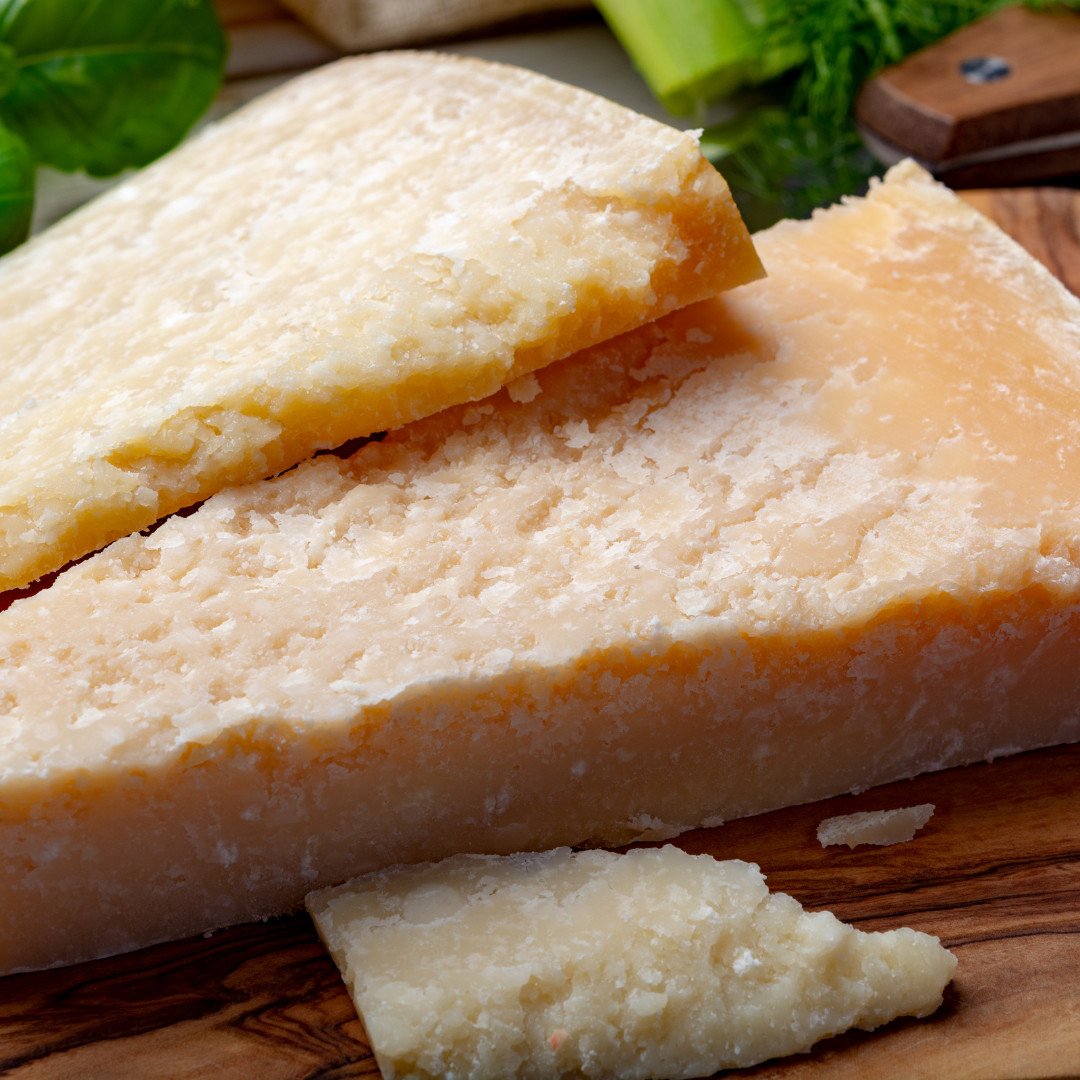 Parmezan Parmigiano Reggiano di Vacche Rosse 40 luni, 250 g - eMAG.ro