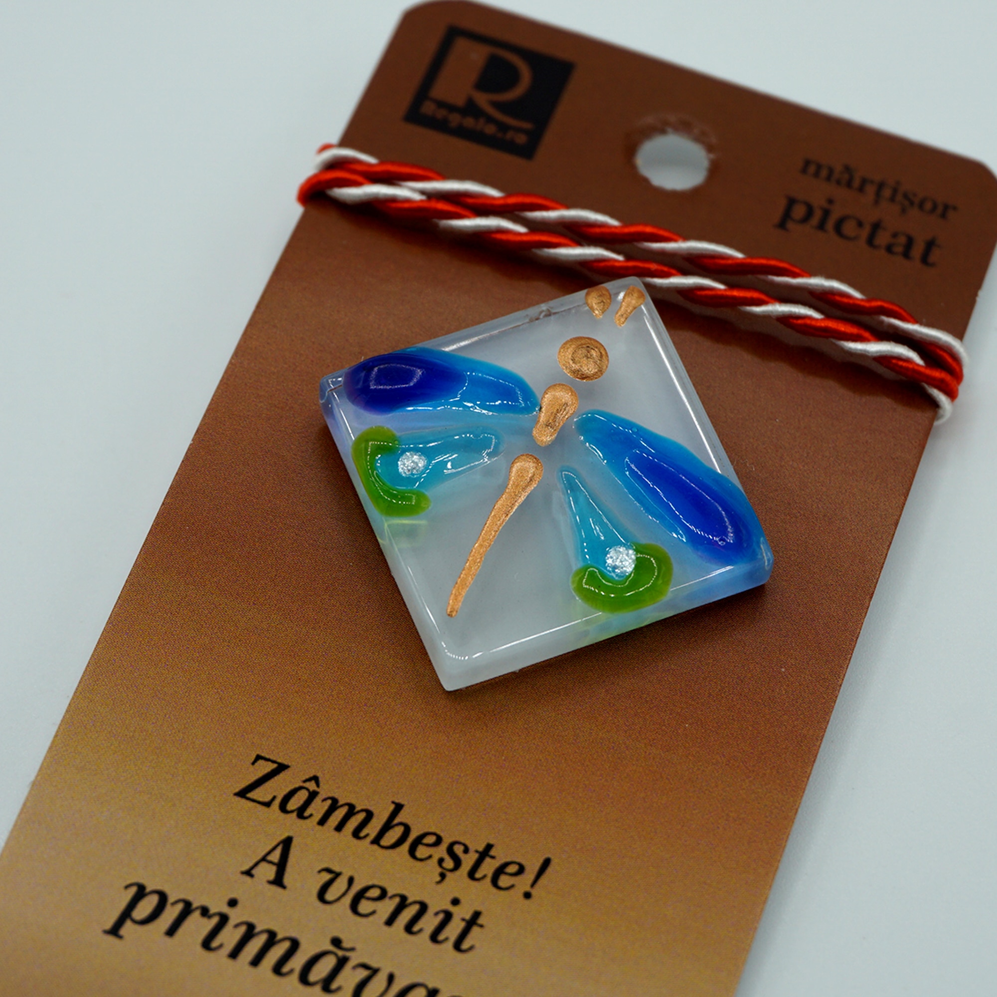 Martisor brosa traditional handmade, pictat pe sticla, Regalo ...