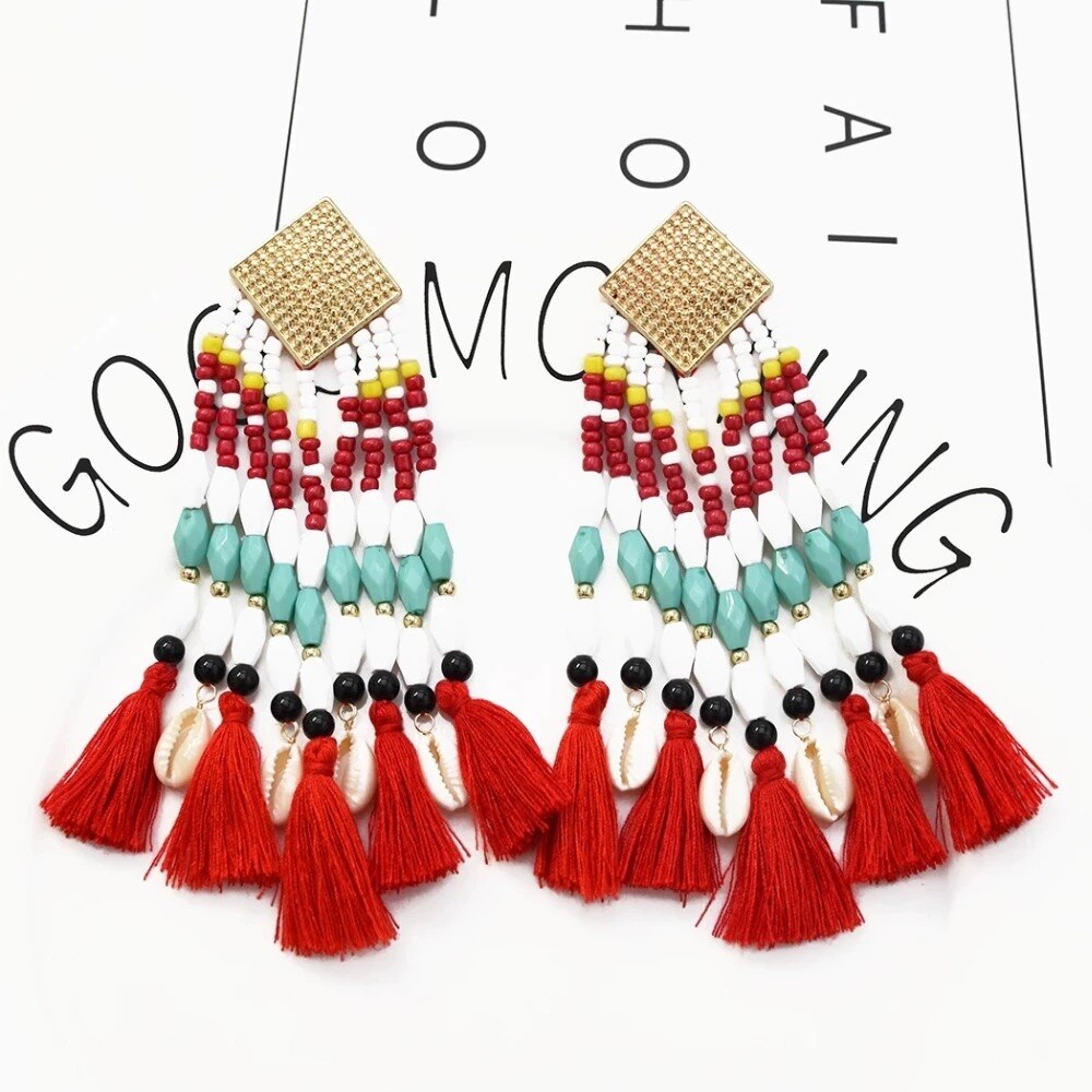 Cercei aurii, stil african, cu margelute si ciucuri rosii, Fabiana C14 ...