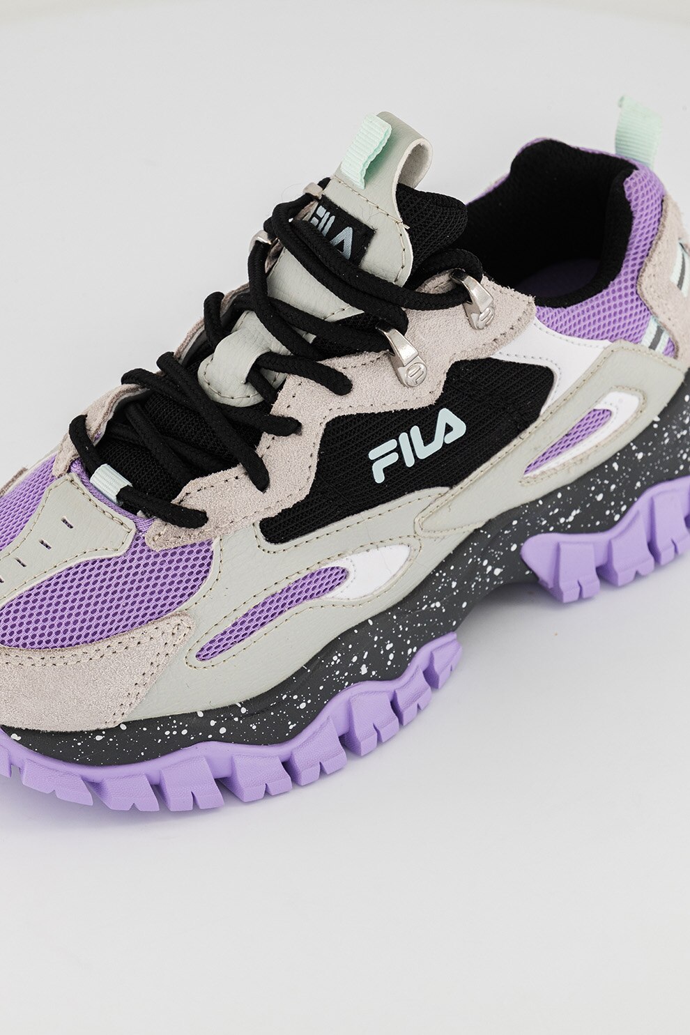 Fila, Pantofi sport cu insertii de piele intoarsa si model colorblock ...