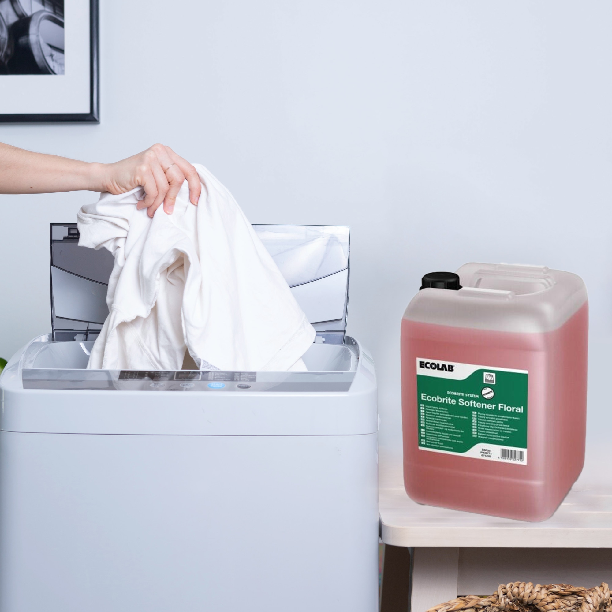 Течен балсам за пране, Ecolab Ecobrite Softener Floral, 20 кг - eMAG.bg