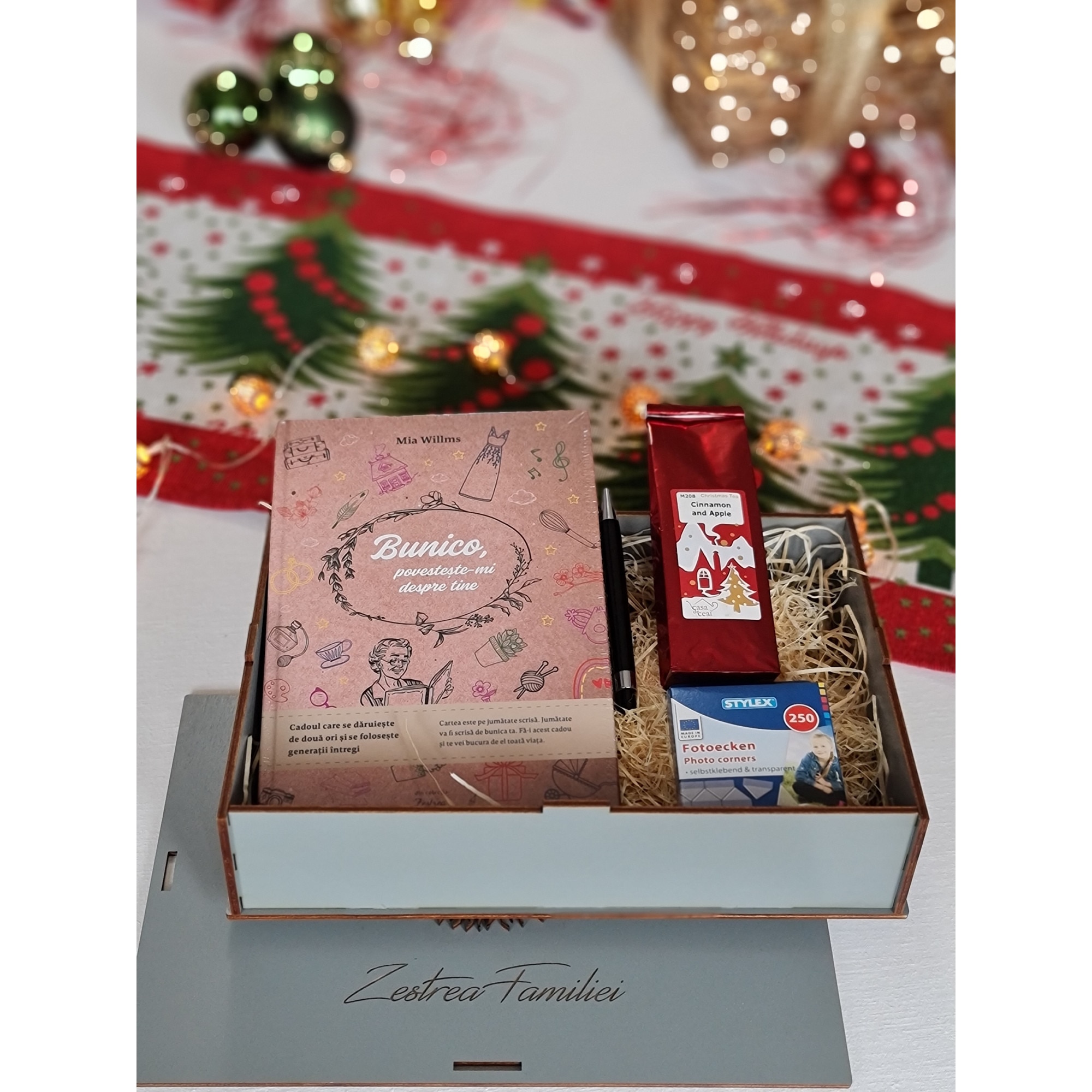 Cutie cadou bunica, colectia Zestrea Familiei, "Bunico, povesteste-mi ...