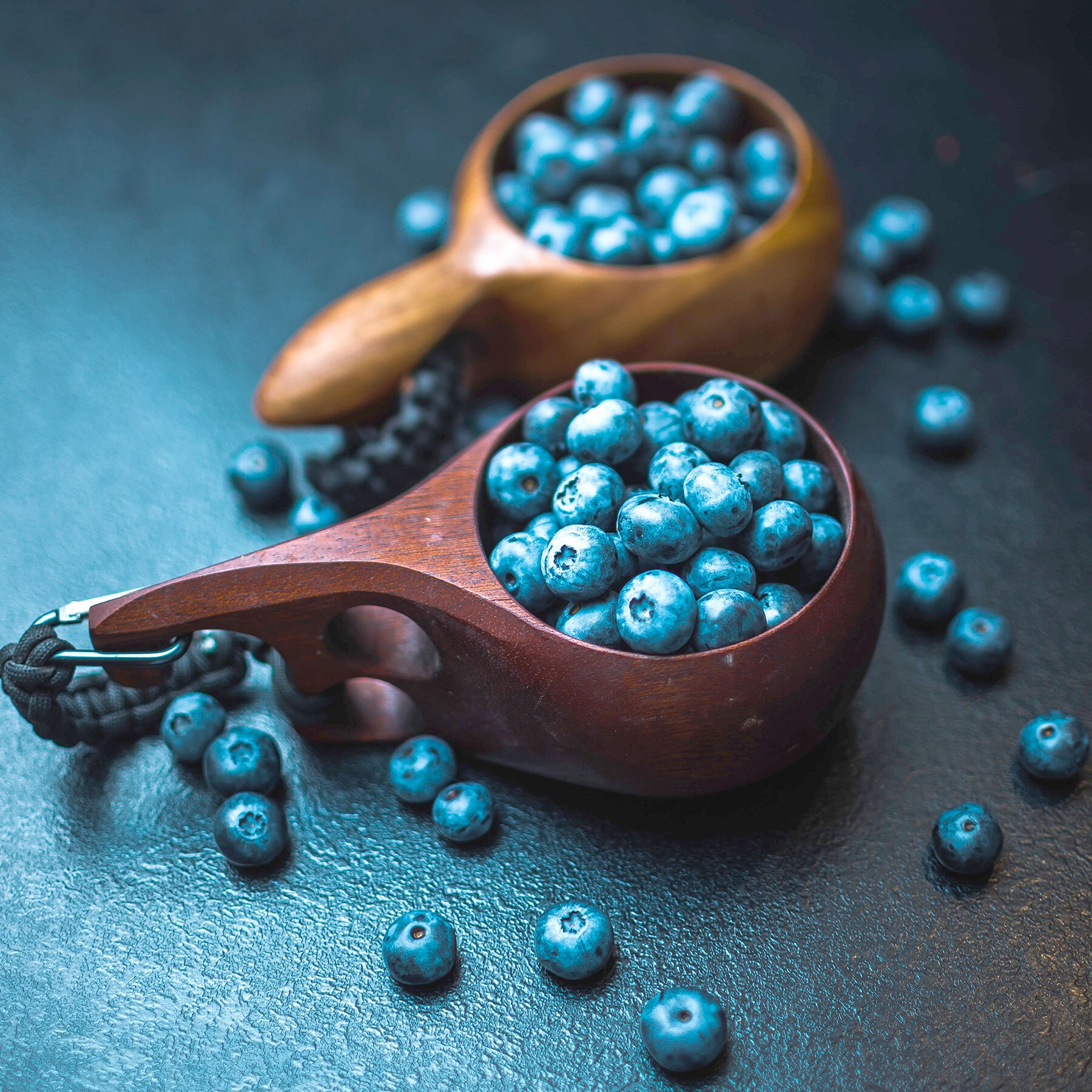 Sampon nuantator gri Comply Silver, 500 ml - eMAG.ro