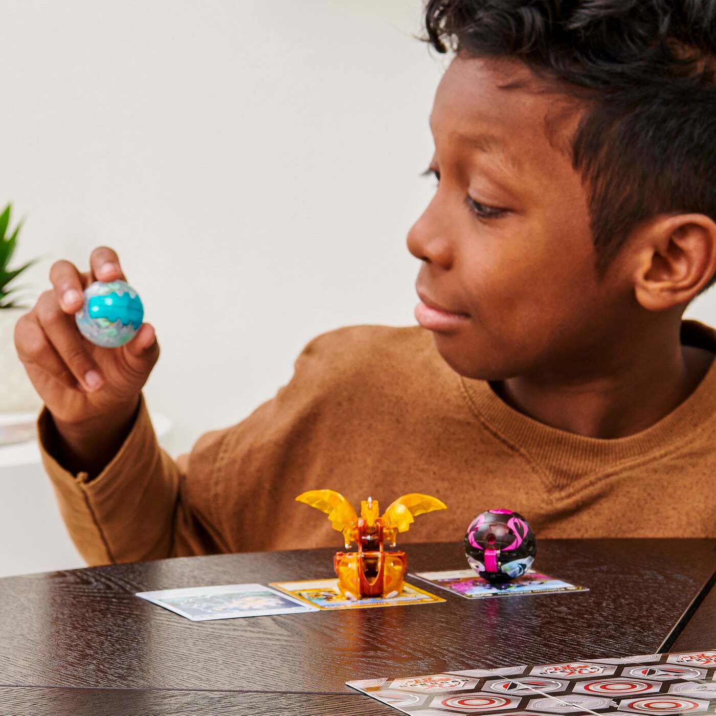Bakugan Diecast Erő Bat Monster Fekete figura - eMAG.hu
