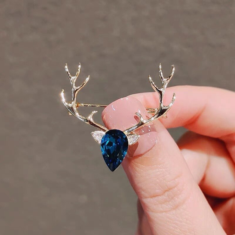 Brosa dama, Argint, Tip Cerb, Auriu/Albastru - eMAG.ro