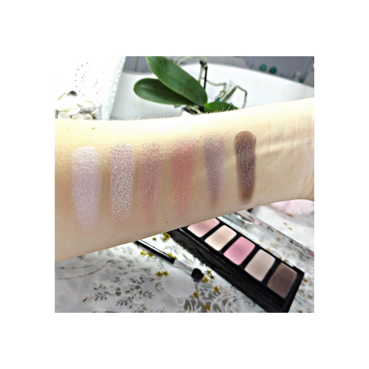 Paleta fard de pleoape cu 6 culori New City Trends, Revers, NR.1, roz ...