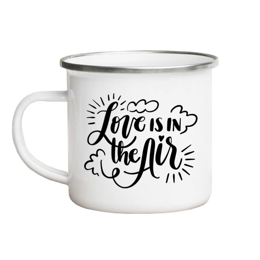Емайлирана метална чаша, персонализирана с послание "Love is in the air ...