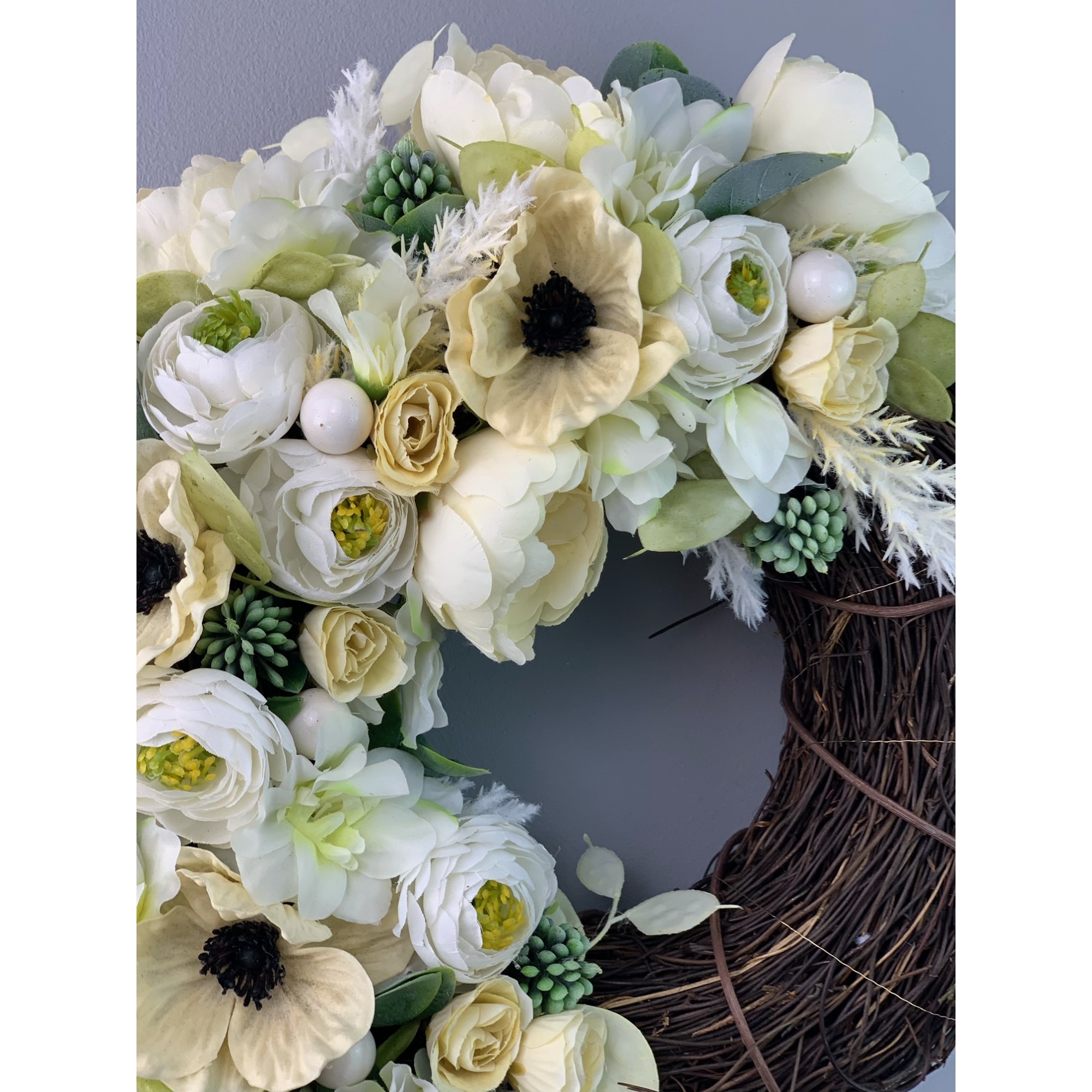 Coronita decorativa pentru usa cu flori artificiale, Multicolor, 35 cm ...