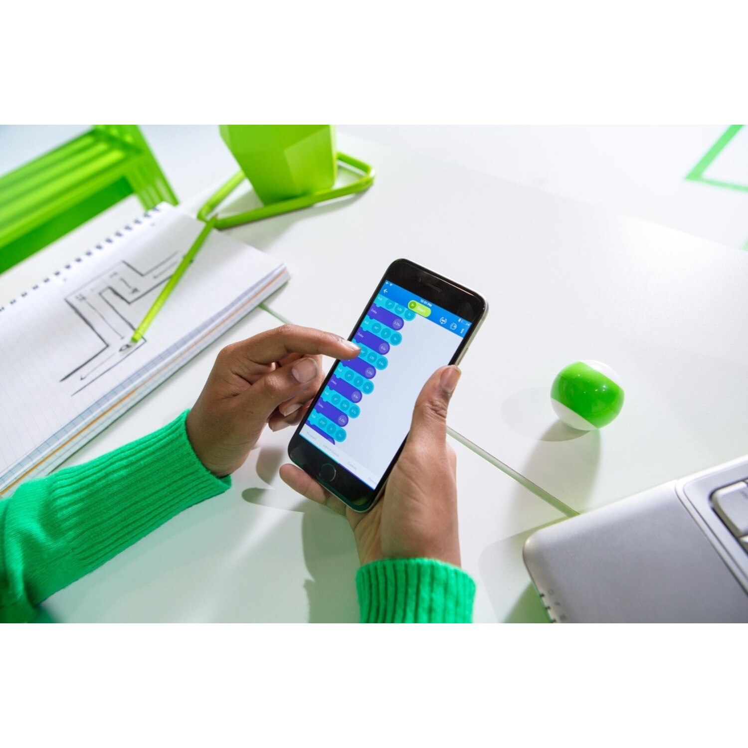 Robot coding programabil, Sphero, Mini, senzori live, 8+ ani, lumini ...