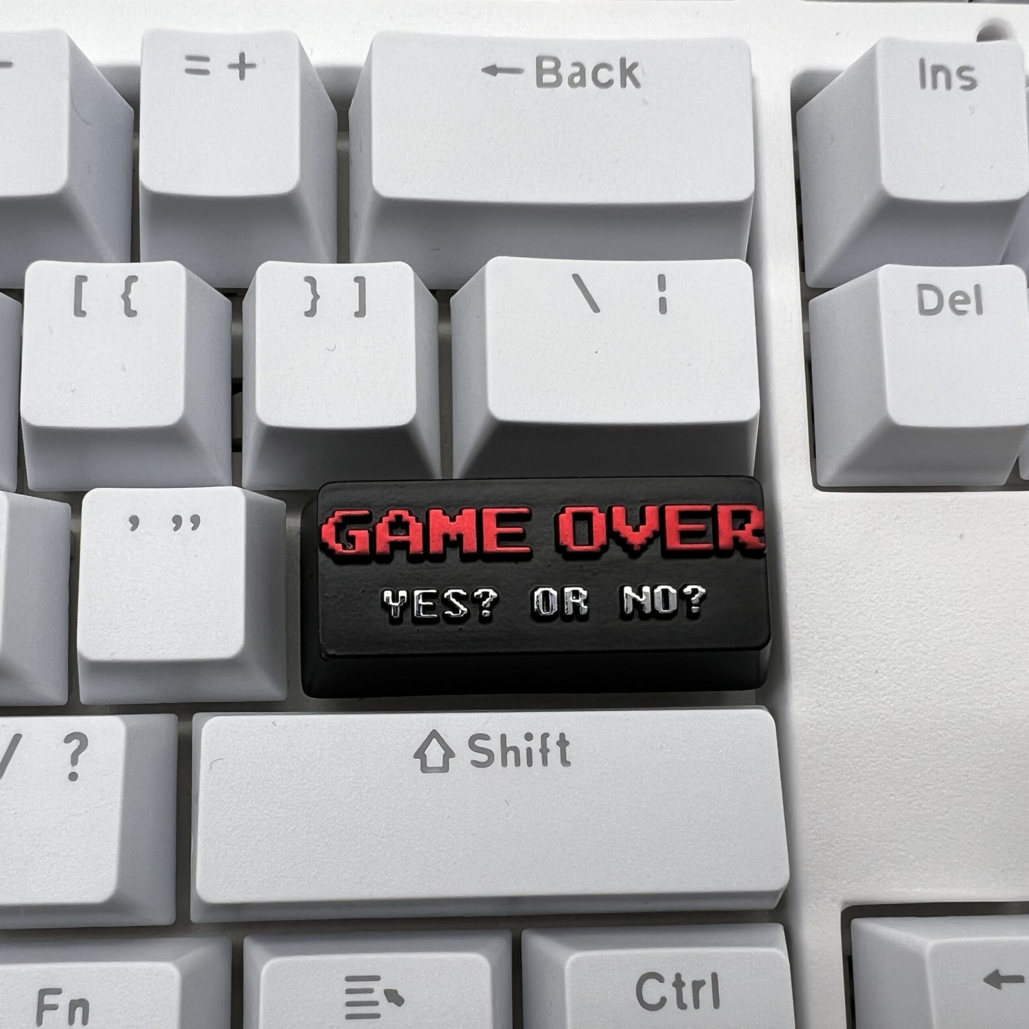 Tasta artizanala Game Over, Metal, Keycap, 2.25u, Comutator incrucisat ...