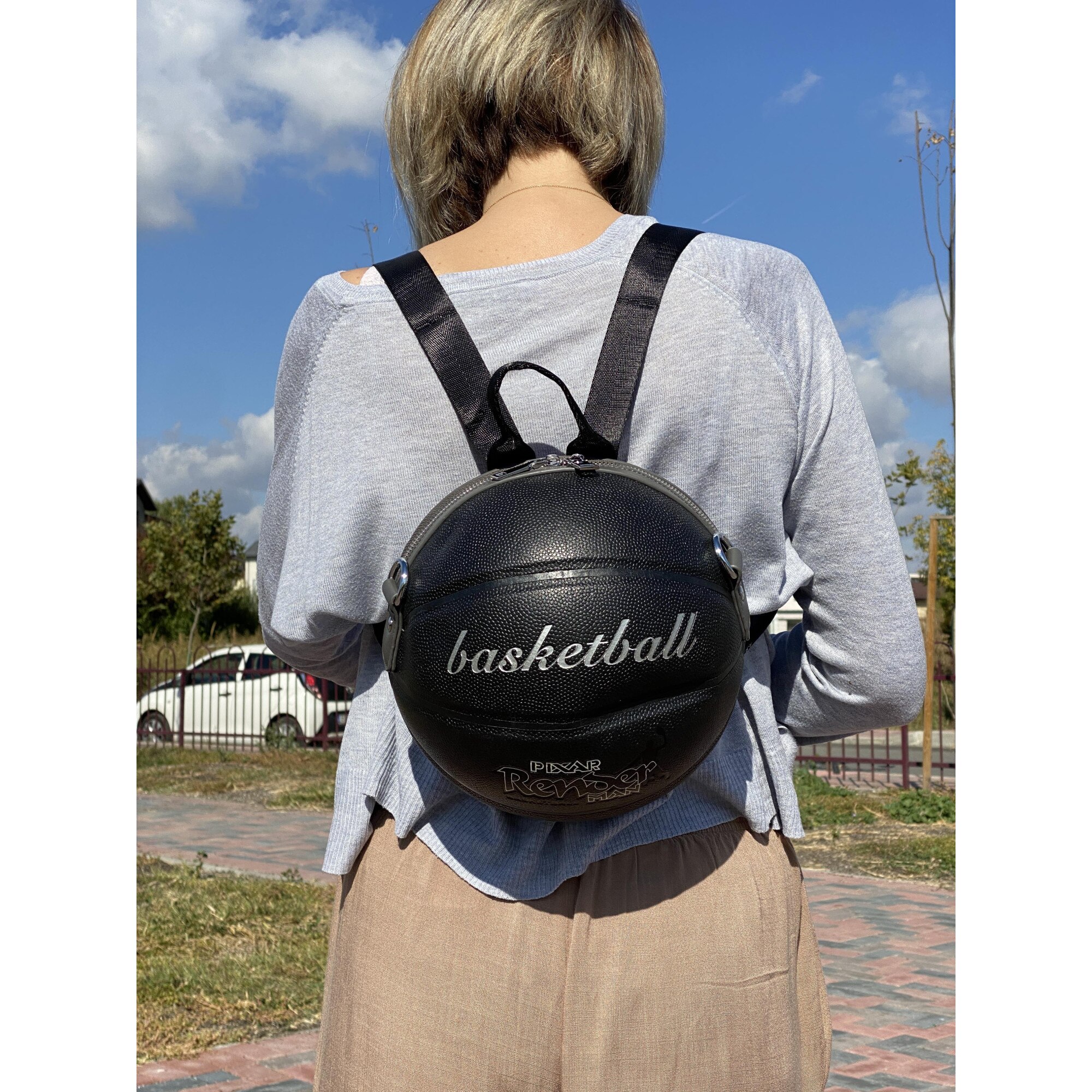 Rucsac dama negru in forma de minge de basket - eMAG.ro