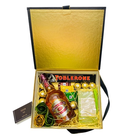 Cutie Cadou Chocobox, pentru Barbati, Chivas Regal, Apa de Parfum ...