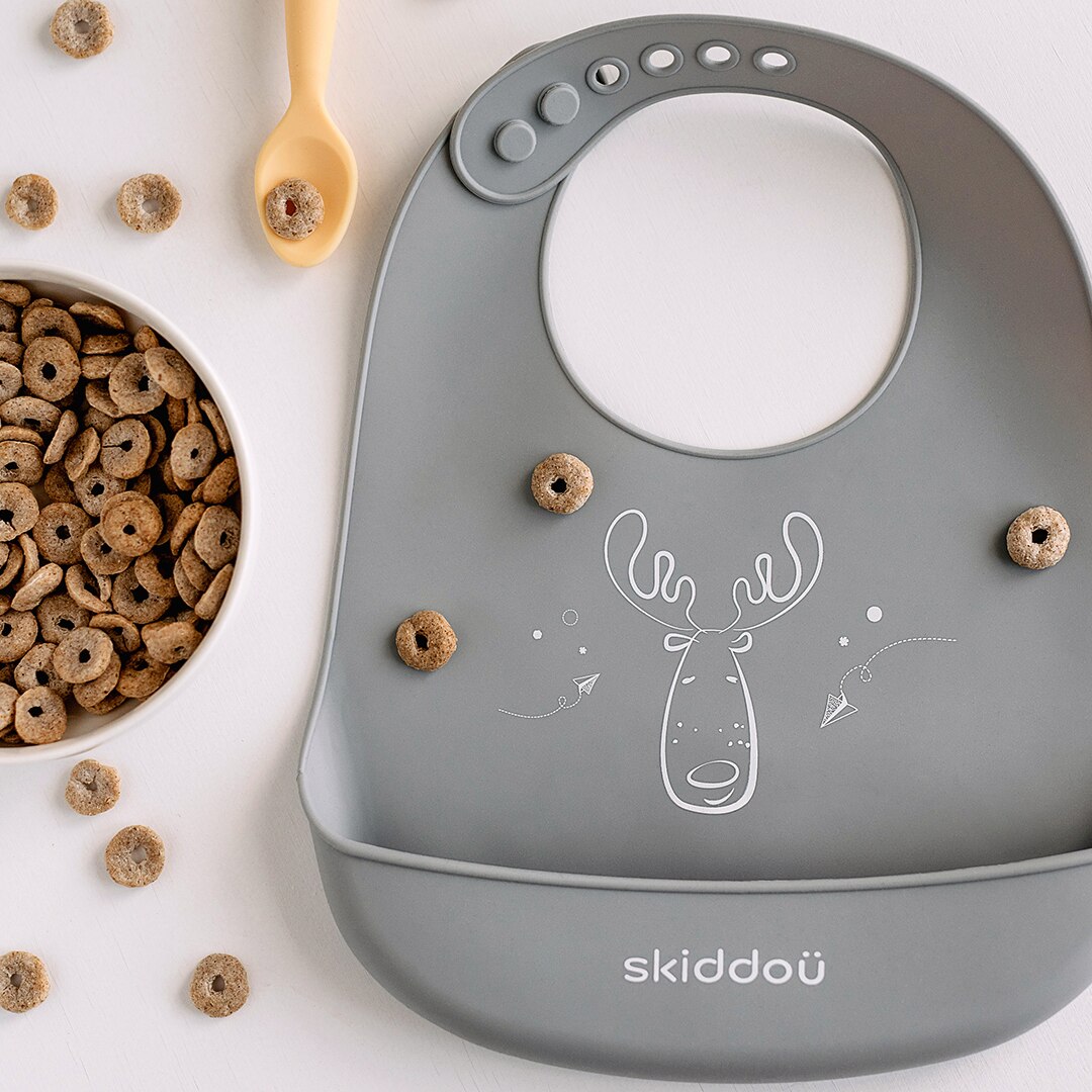 Baveta din silicon Smekke, Skiddou, Normandic dream, Gri - eMAG.ro