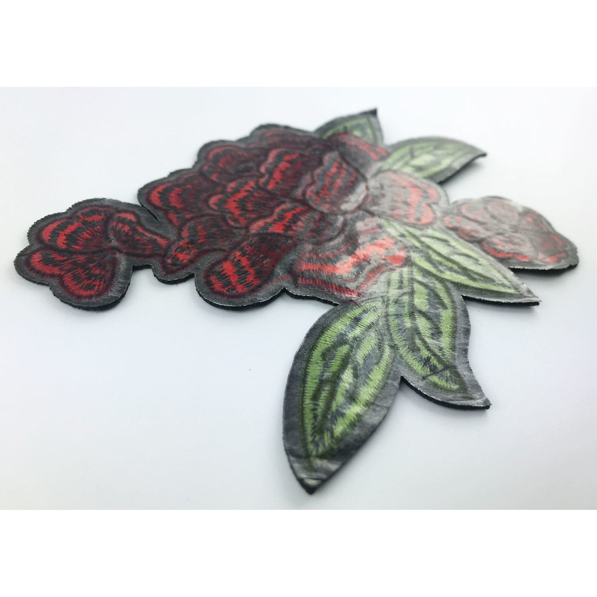 Petic Textil, Little Angel, Rose brodated, Rosu, 13 cm x 9.5 cm - eMAG.ro