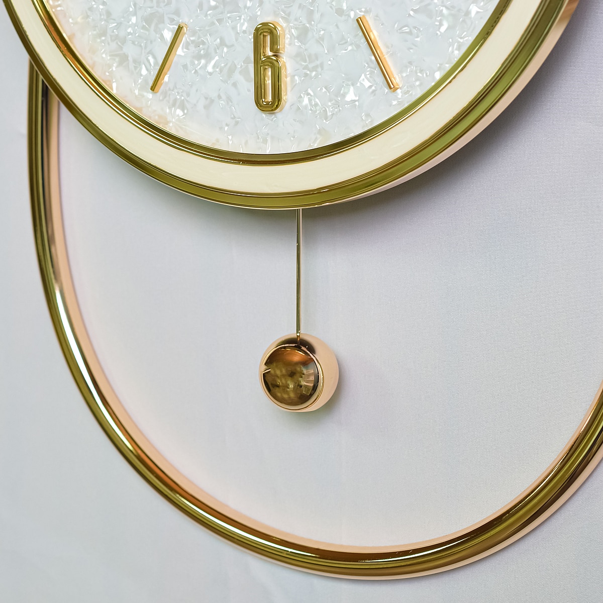Ceas de perete cu pendul, stil elegant, Metal, mecanism Silentios ...
