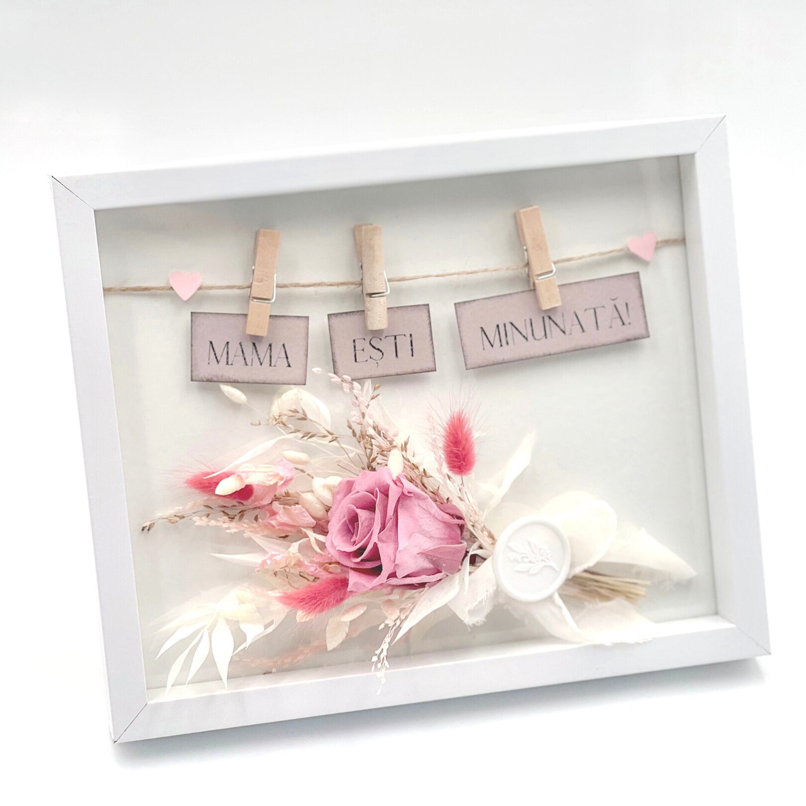 Rama foto, flori naturale criogenate, 25 x 19 x 3 cm - eMAG.ro