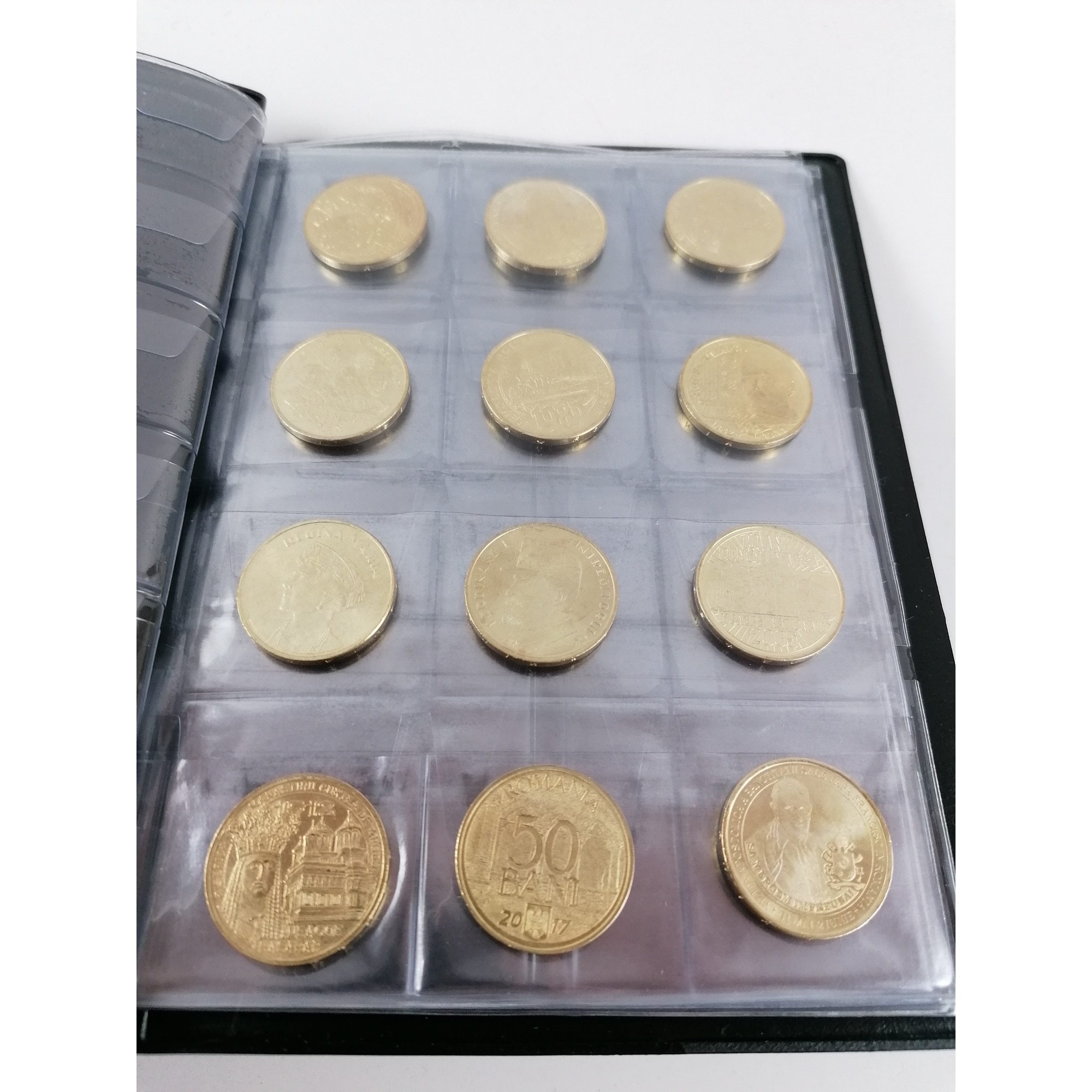 Clasor, Marcia, tip album monede, cu 108 spatii mixte, albastru, 12.5 x ...