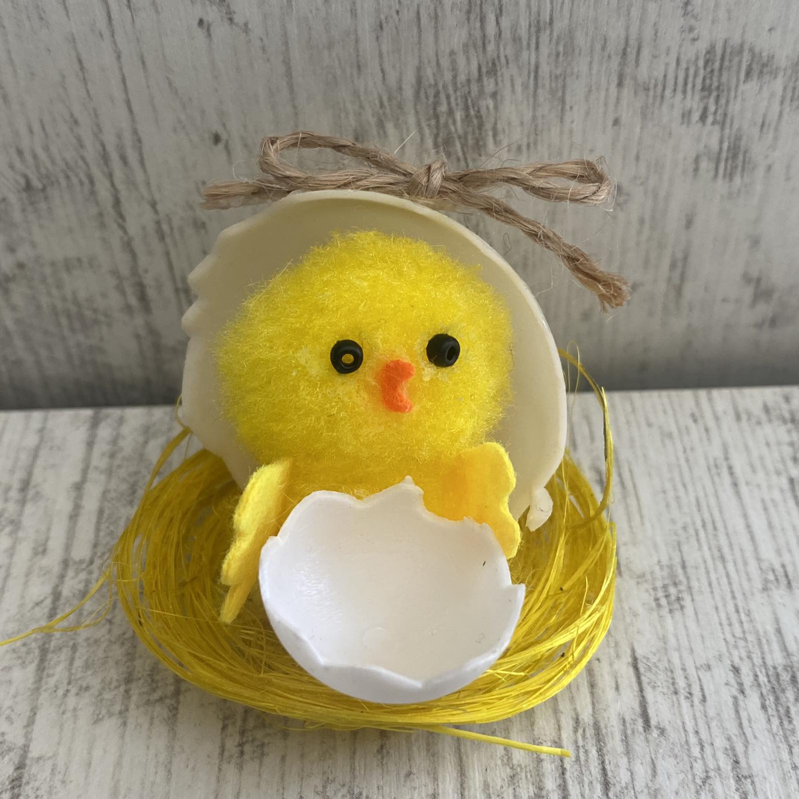 Pui decorativ in coaja, Textil, 5x5 cm, Galben - eMAG.ro