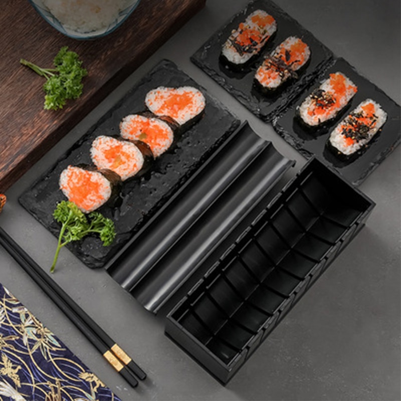 Set preparare sushi 9 piese, 1 spatula, 8 forme diferite, plastic ...