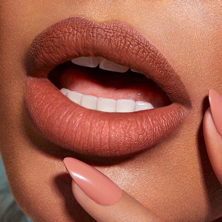 Ruj Lichid Mat Lost in Amalfi 02 Universal Hazelnut, Kiko Milano - eMAG.ro