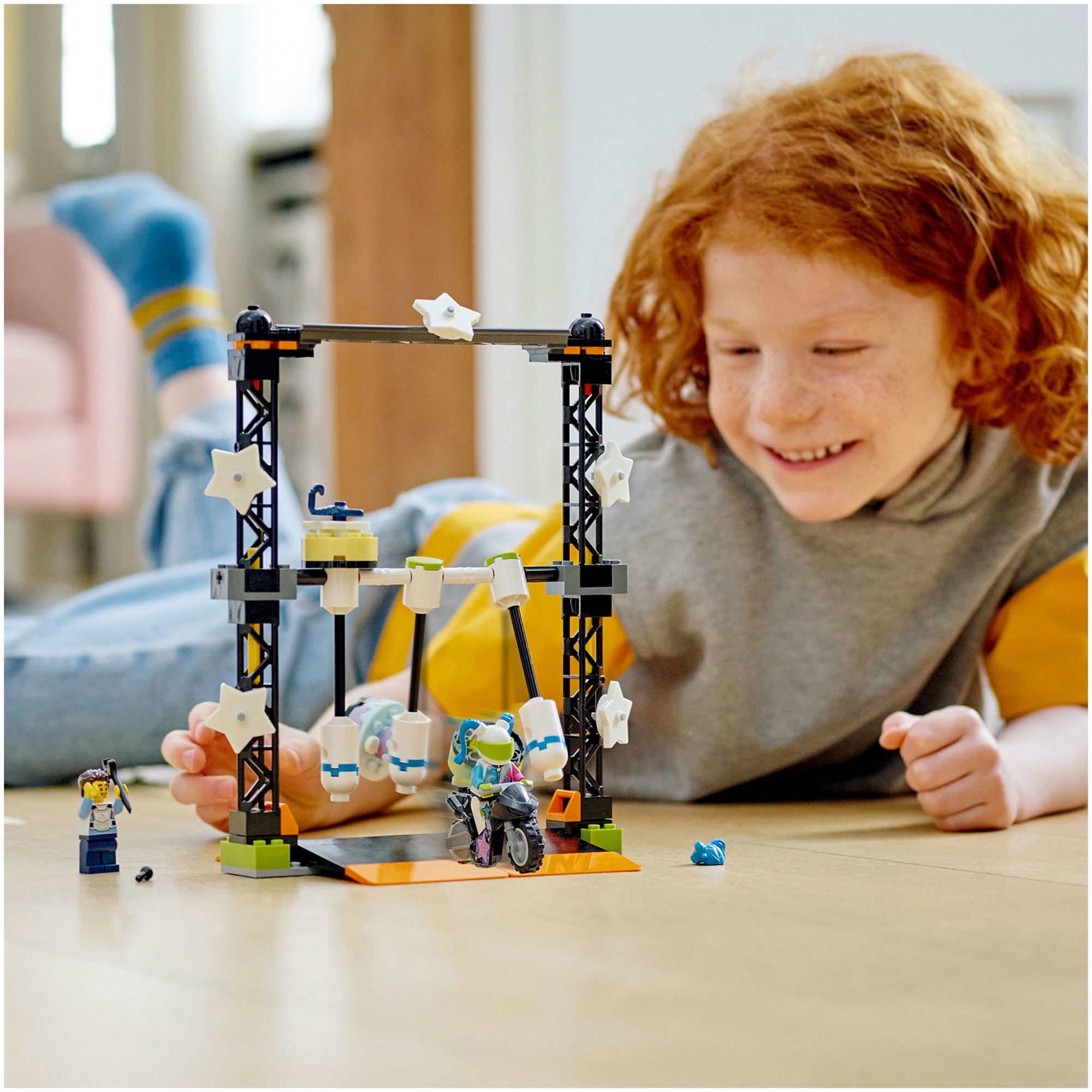 LEGO® City - Provocarea de cascadorii cu daramare 60341, 117 piese ...