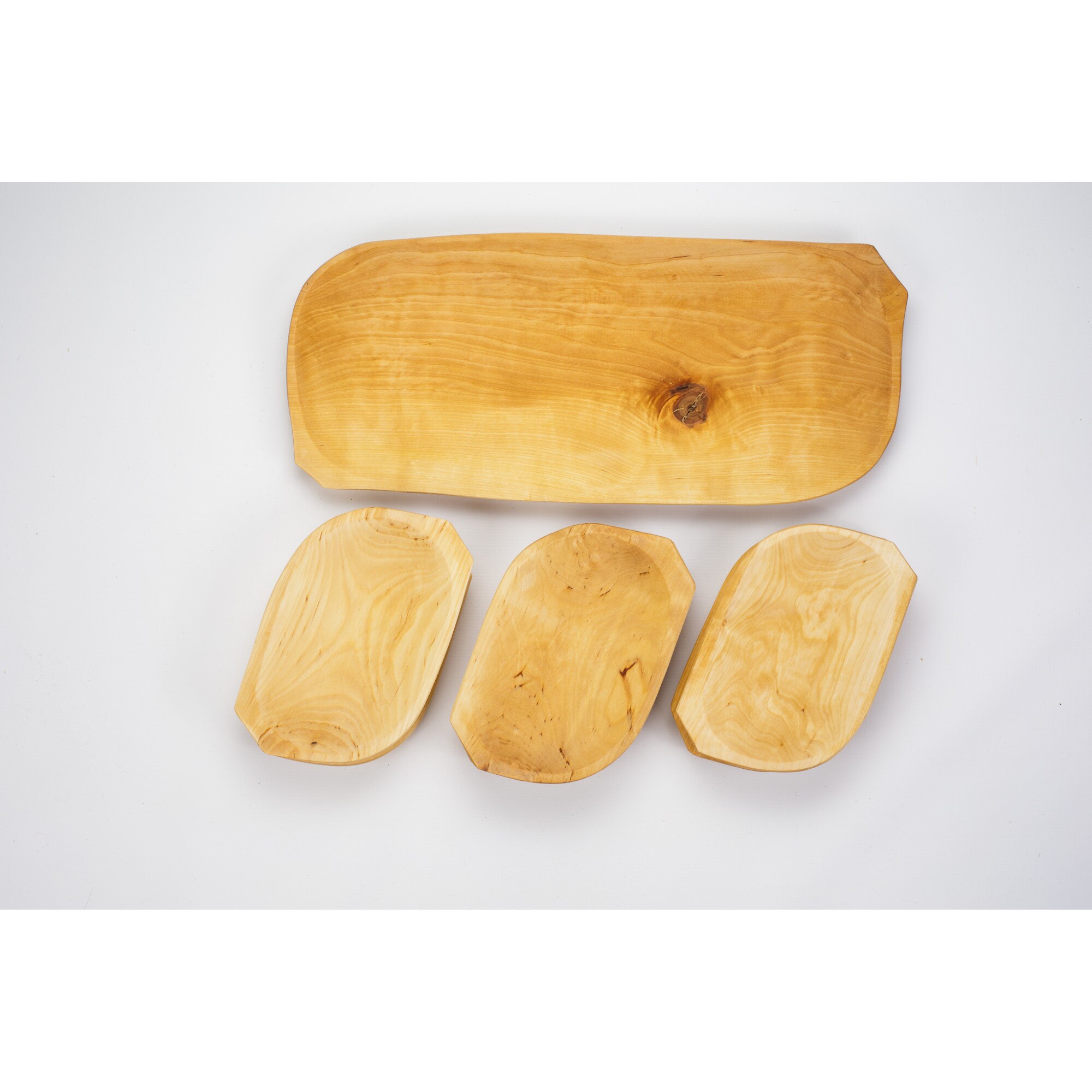 Set servire rustic lemn arin Platou si 6 farfurii - eMAG.ro