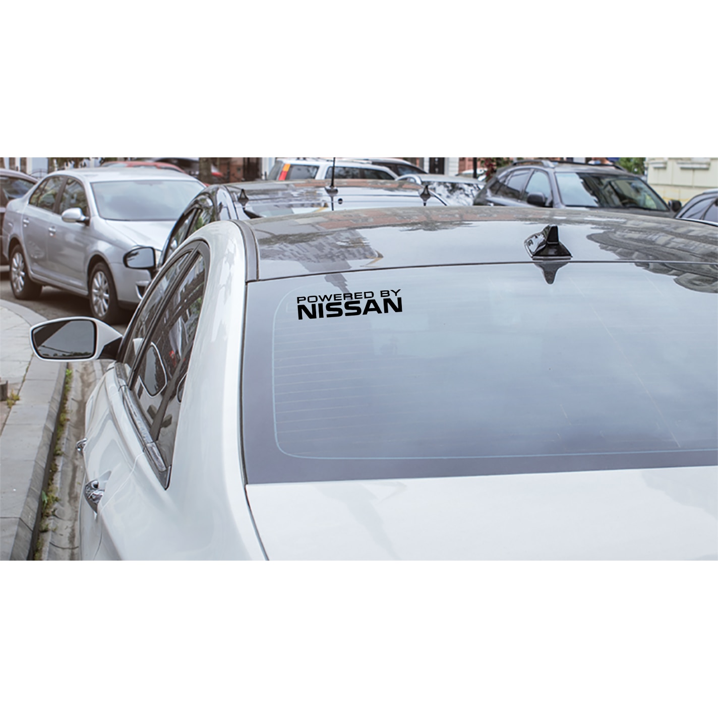 Sticker auto ''Powered by nissan'', 20cm, Negru - eMAG.ro